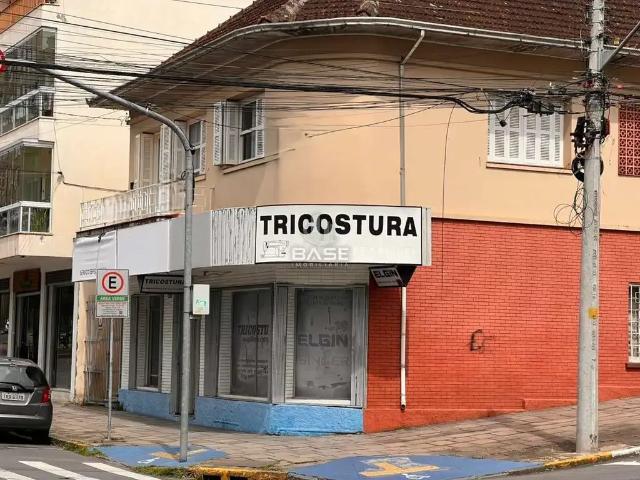Casa / Sobrado Comercial para Venda em Caxias do Sul/RS Centro 5 Quartos