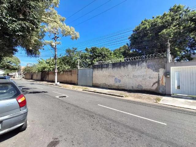 Casa / Sobrado Comercial para Venda em Campos dos Goytacazes/RJ Centro