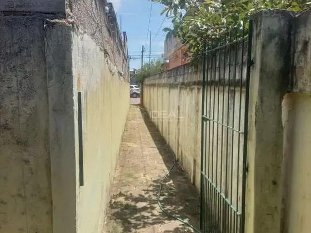 Casa / Sobrado Comercial para Venda em Campos dos Goytacazes/RJ Parque Turf Club 3 Quartos