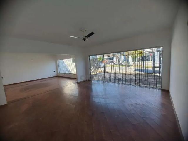 Casa / Sobrado Comercial para Venda em Campinas/SP Taquaral 3 Quartos