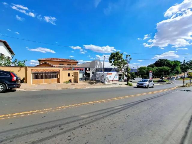 Casa / Sobrado Comercial para Venda em Campinas/SP Parque Taquaral 3 Quartos