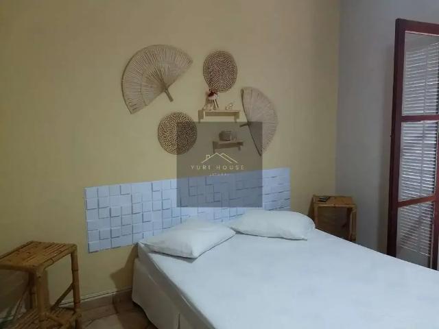 Casa / Sobrado Comercial para Venda em Caraguatatuba/SP Massaguaçu 14 Quartos