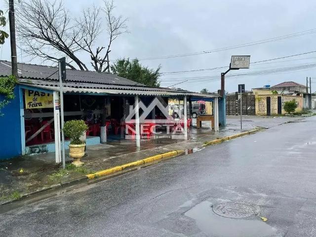 Casa / Sobrado Comercial para Venda em Caraguatatuba/SP Morro do Algodão