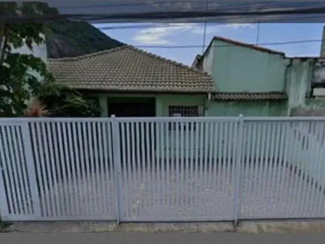 Casa / Sobrado Comercial para Venda em Caraguatatuba/SP Centro