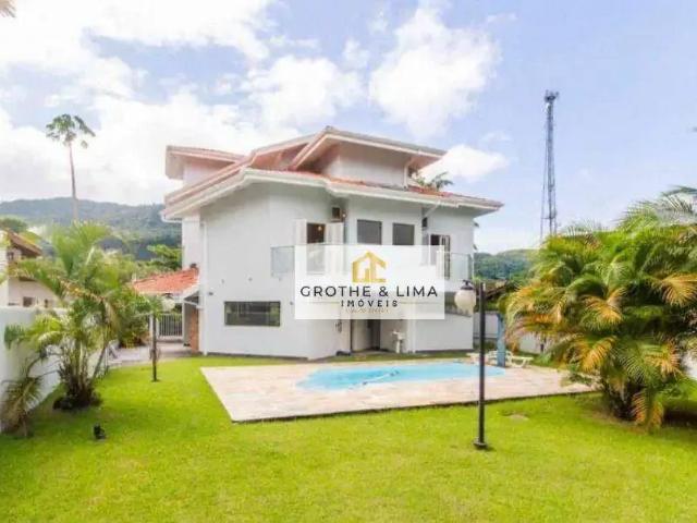 Casa / Sobrado Comercial para Venda em Caraguatatuba/SP Tabatinga 4 Quartos
