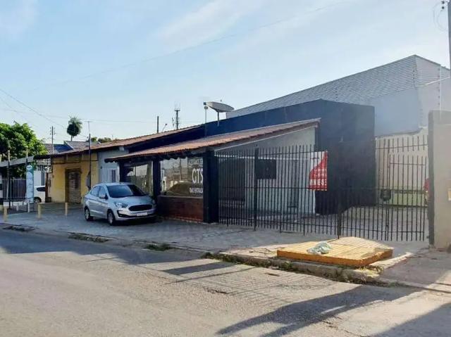 Casa / Sobrado Comercial para Venda em Cuiabá/MT Campo Velho