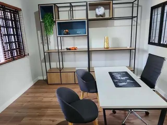 Casa / Sobrado Comercial para Venda em Cuiabá/MT Goiabeiras 8 Quartos