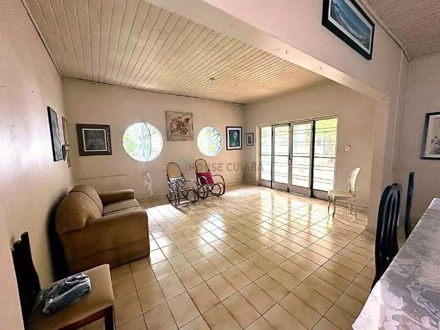 Casa / Sobrado Comercial para Venda em Cuiabá/MT Goiabeiras 1 Quartos