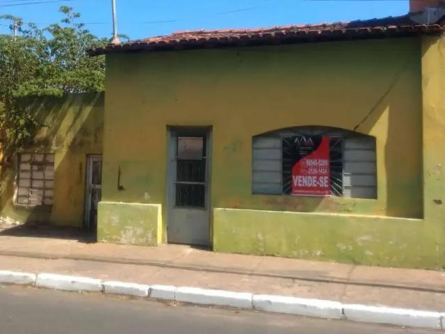 Casa / Sobrado Comercial para Venda em Cuiabá/MT Dom Aquino