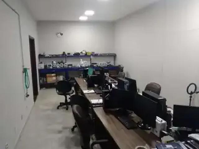 Casa / Sobrado Comercial para Venda em Cuiabá/MT Jardim Cuiabá 7 Quartos