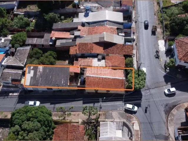 Casa / Sobrado Comercial para Venda em Cuiabá/MT Lixeira 2 Quartos
