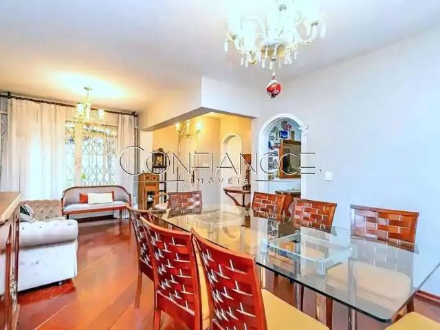 Casa / Sobrado Comercial para Venda em Curitiba/PR Vila Izabel 4 Quartos