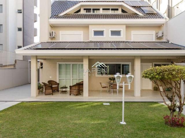 Casa / Sobrado Comercial para Venda em Curitiba/PR Ahú