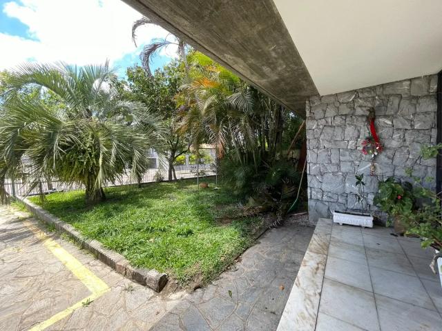Casa / Sobrado Comercial para Venda em Curitiba/PR Bom Retiro