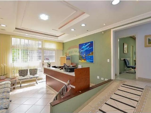 Casa / Sobrado Comercial para Venda em Curitiba/PR Bom Retiro 8 Quartos