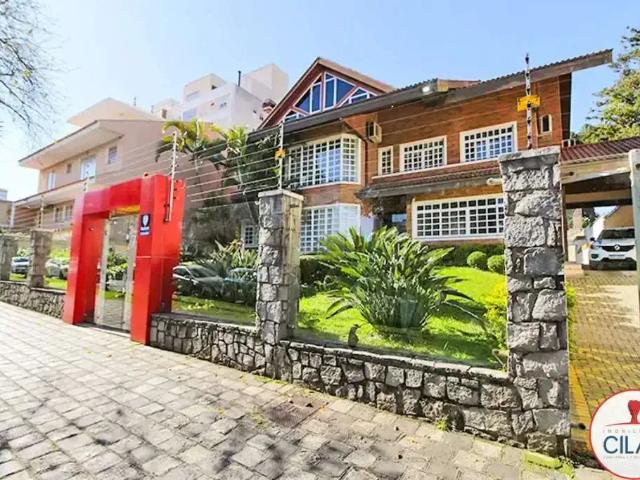 Casa / Sobrado Comercial para Venda em Curitiba/PR Centro 15 Quartos