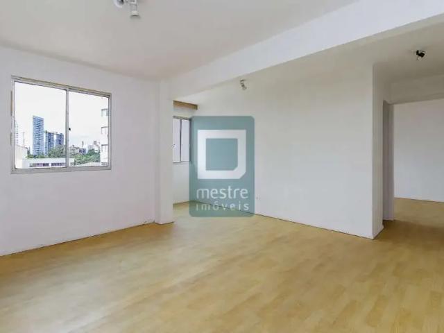 Casa / Sobrado Comercial para Venda em Curitiba/PR Centro 2 Quartos