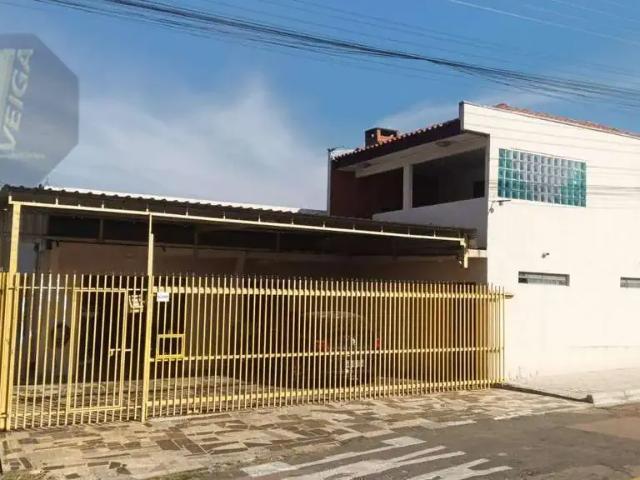 Casa / Sobrado Comercial para Venda em Curitiba/PR Cidade Industrial 3 Quartos