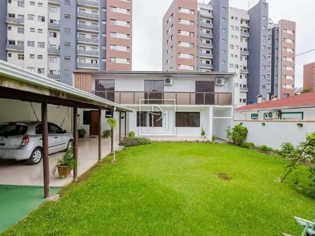 Casa / Sobrado Comercial para Venda em Curitiba/PR Ecoville 3 Quartos
