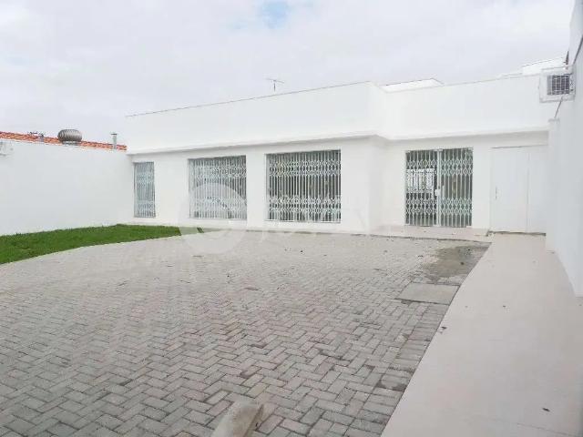 Casa / Sobrado Comercial para Venda em Curitiba/PR Hugo Lange 2 Quartos