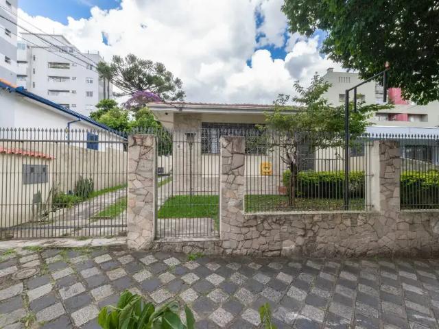 Casa / Sobrado Comercial para Venda em Curitiba/PR Mercês