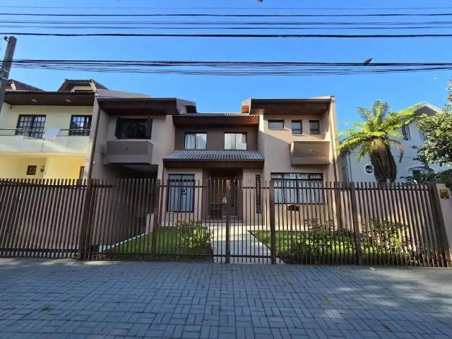 Casa / Sobrado Comercial para Venda em Curitiba/PR São Lourenço