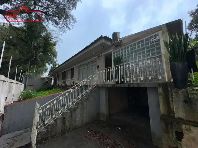 Casa / Sobrado Comercial para Venda em Curitiba/PR Seminário