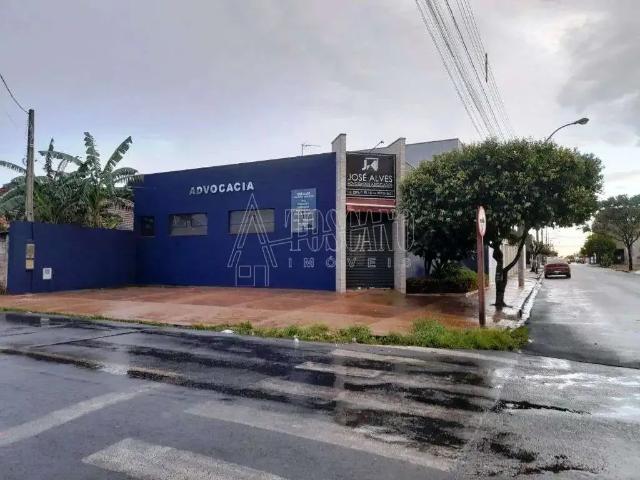 Casa / Sobrado Comercial para Venda em Américo Brasiliense/SP Centro 2 Quartos