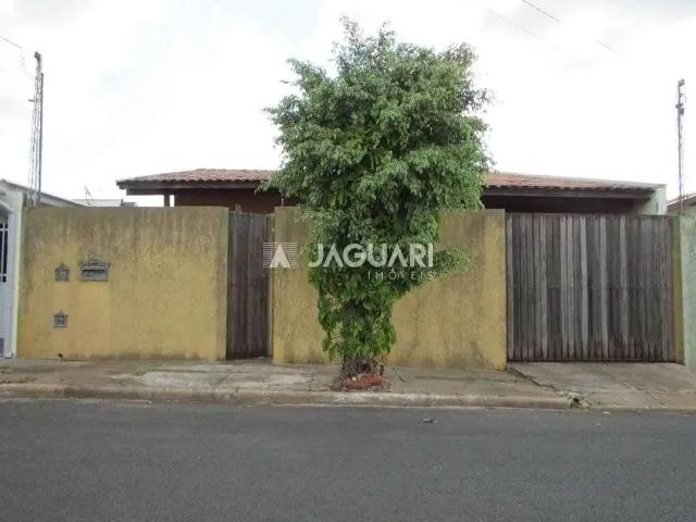 Casa / Sobrado Comercial para Venda em Agudos/SP Jardim Marcia 3 Quartos