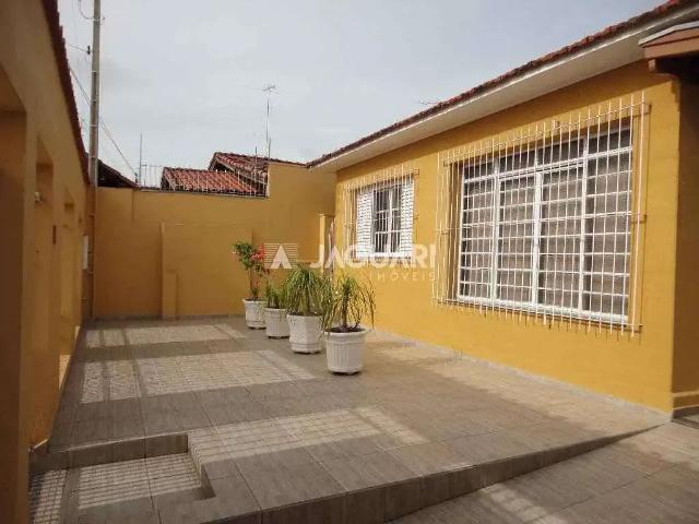 Casa / Sobrado Comercial para Venda em Agudos/SP Vila Andreotti 2 Quartos