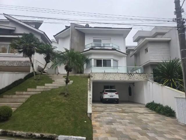 Casa / Sobrado Comercial para Venda em Arujá/SP Arujá 5 3 Quartos