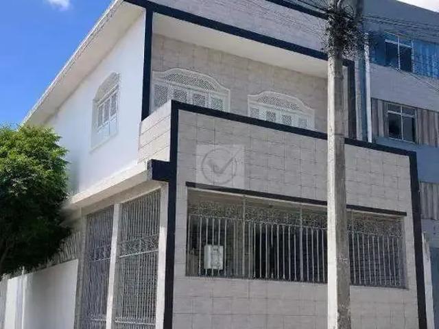 Casa / Sobrado Comercial para Venda em Aracaju/SE Suíssa 4 Quartos