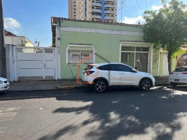 Casa / Sobrado Comercial para Venda em Araraquara/SP Centro 3 Quartos