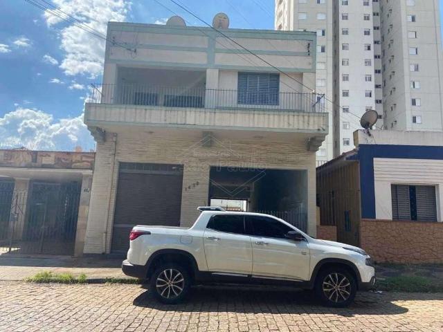 Casa / Sobrado Comercial para Venda em Araraquara/SP Centro 3 Quartos