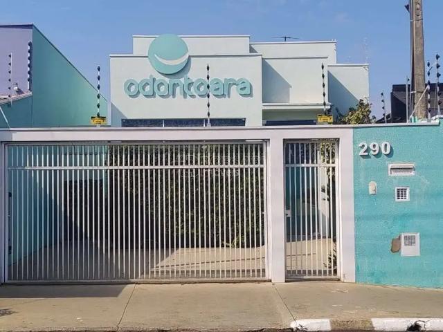 Casa / Sobrado Comercial para Venda em Araraquara/SP Parque Residencial Iguatemi