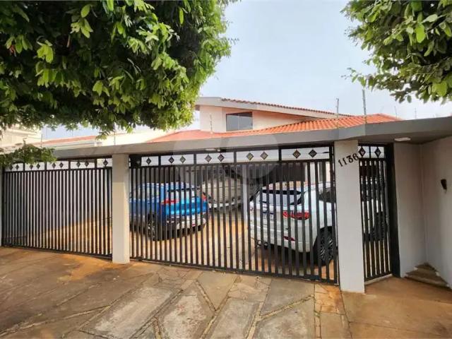 Casa / Sobrado Comercial para Venda em Araraquara/SP Vila Harmonia 3 Quartos