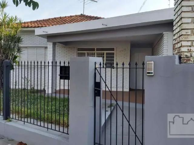 Casa / Sobrado Comercial para Venda em Araraquara/SP Vila José Bonifácio