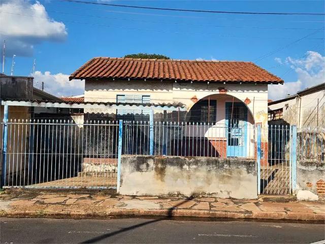 Casa / Sobrado Comercial para Venda em Araraquara/SP Vila Xavier Vila Xavier 4 Quartos