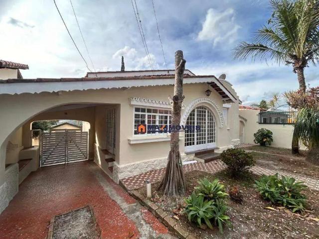 Casa / Sobrado Comercial para Venda em Atibaia/SP Centro
