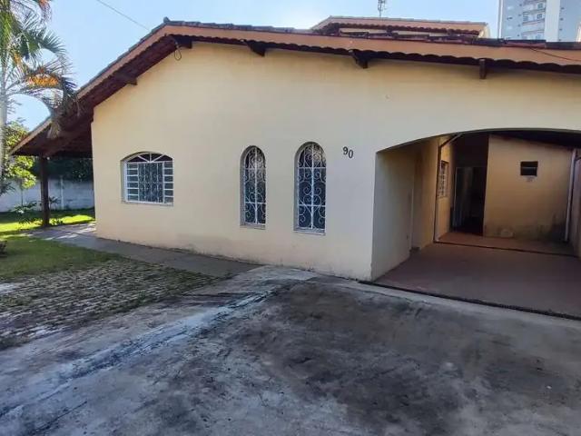 Casa / Sobrado Comercial para Venda em Atibaia/SP Vila Helena 4 Quartos