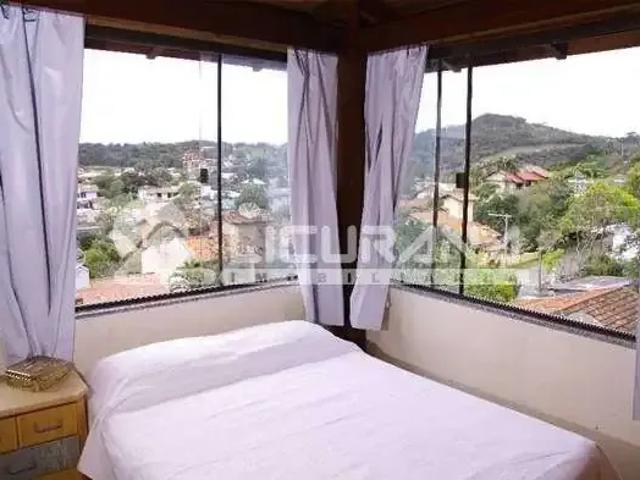 Casa / Sobrado Comercial para Venda em Bombinhas/SC Centro 9 Quartos