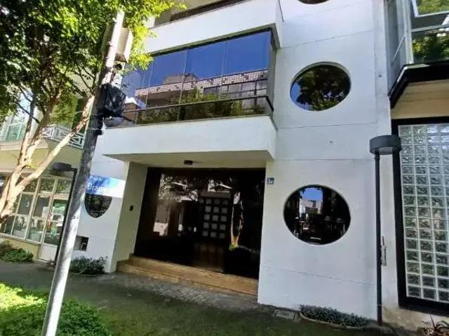 Casa / Sobrado Comercial para Venda em Barueri/SP Alphaville