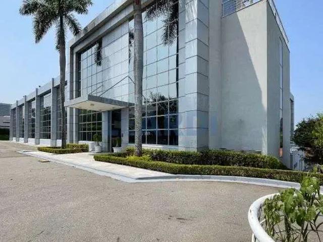 Casa / Sobrado Comercial para Venda em Barueri/SP Alphaville