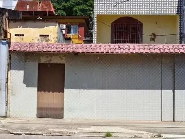 Casa / Sobrado Comercial para Venda em Belém/PA Marco 21 Quartos