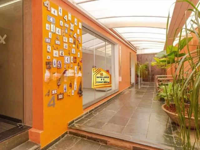 Casa / Sobrado Comercial para Venda em Belo Horizonte/MG Santa Lúcia 8 Quartos