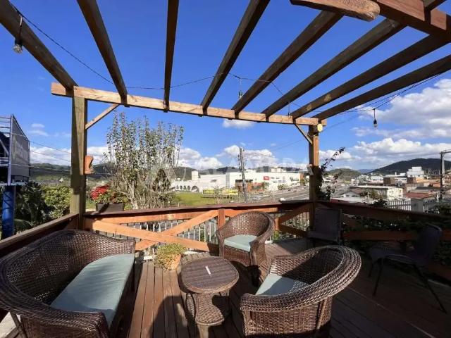 Casa / Sobrado Comercial para Venda em Blumenau/SC Itoupava Norte 6 Quartos