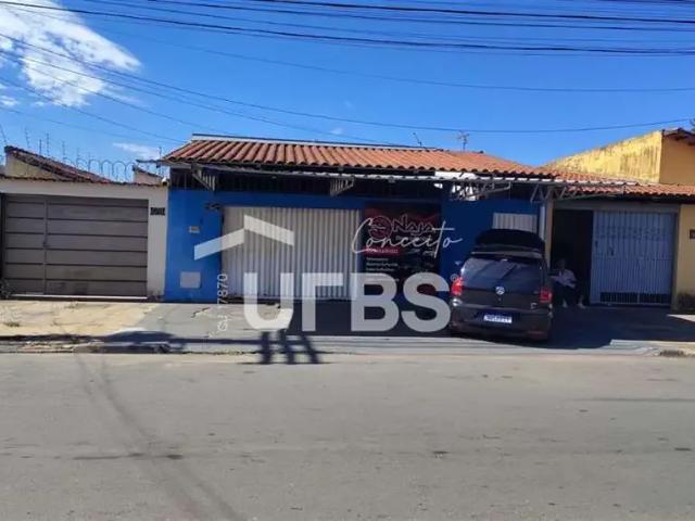 Casa / Sobrado Comercial para Venda em Goiânia/GO Rodoviário 4 Quartos