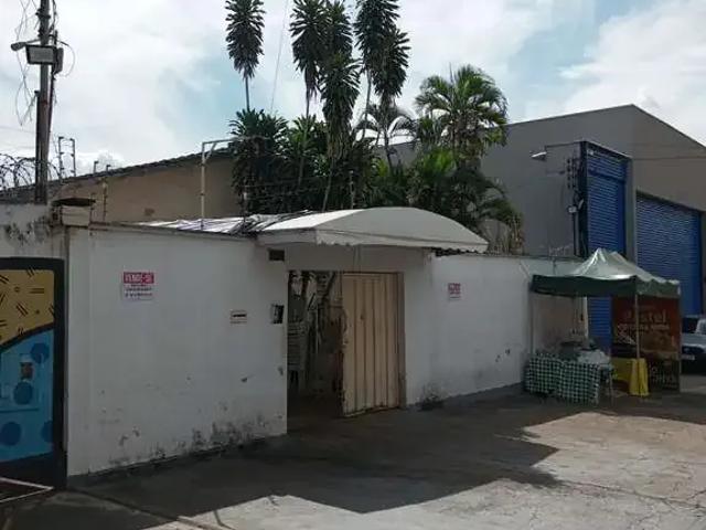 Casa / Sobrado Comercial para Venda em Goiânia/GO Setor Morais 5 Quartos
