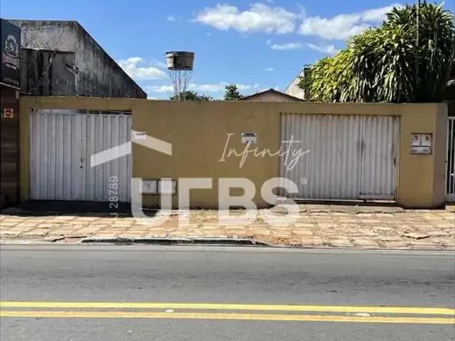 Casa / Sobrado Comercial para Venda em Goiânia/GO Setor Centro Oeste