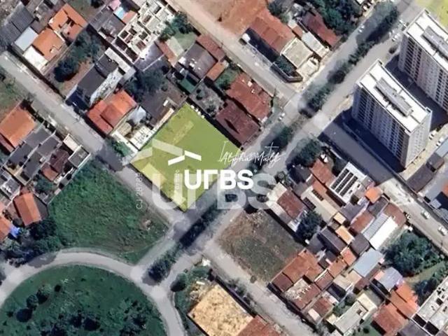 Casa / Sobrado Comercial para Venda em Goiânia/GO Vila Rosa